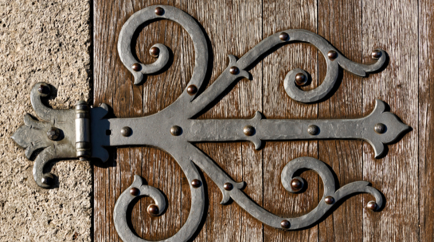 Elevate Your Fence: Exploring Gate Hinges and Hardware Innovations